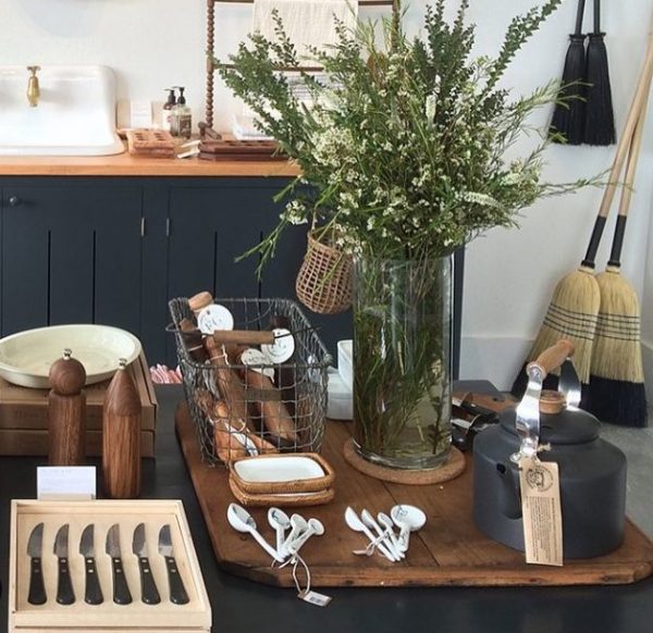 9 Visual Merchandising Examples That Drive Sales ...