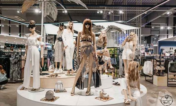 Types of Window Displays - visualmerchandisinghowto.com