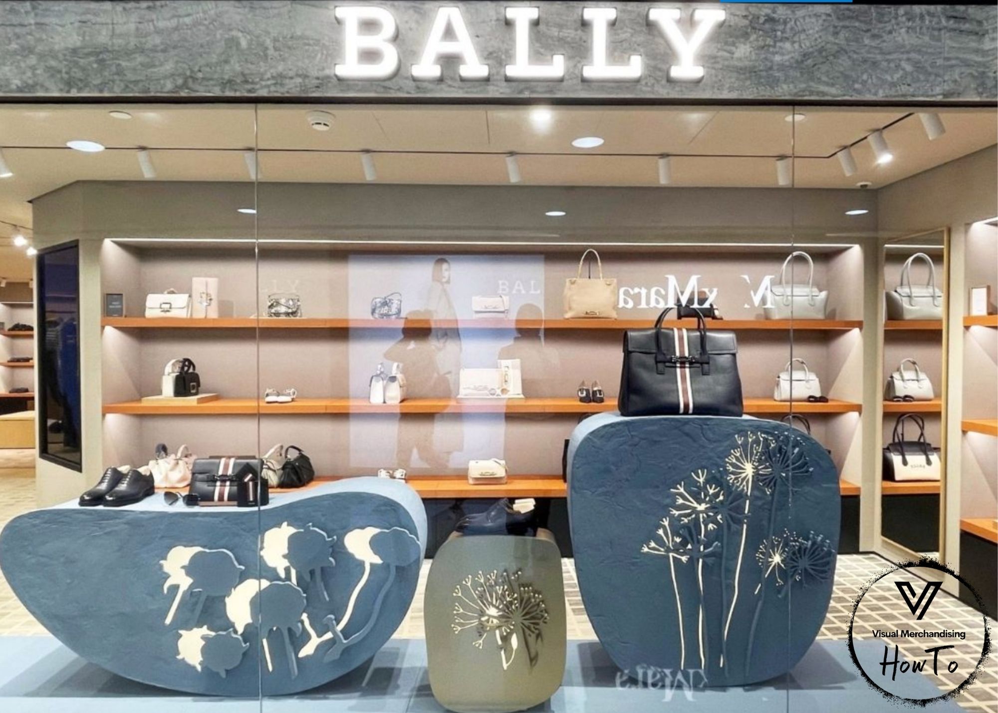 The Best Window Displays in 2021 - visualmerchandisinghowto.com