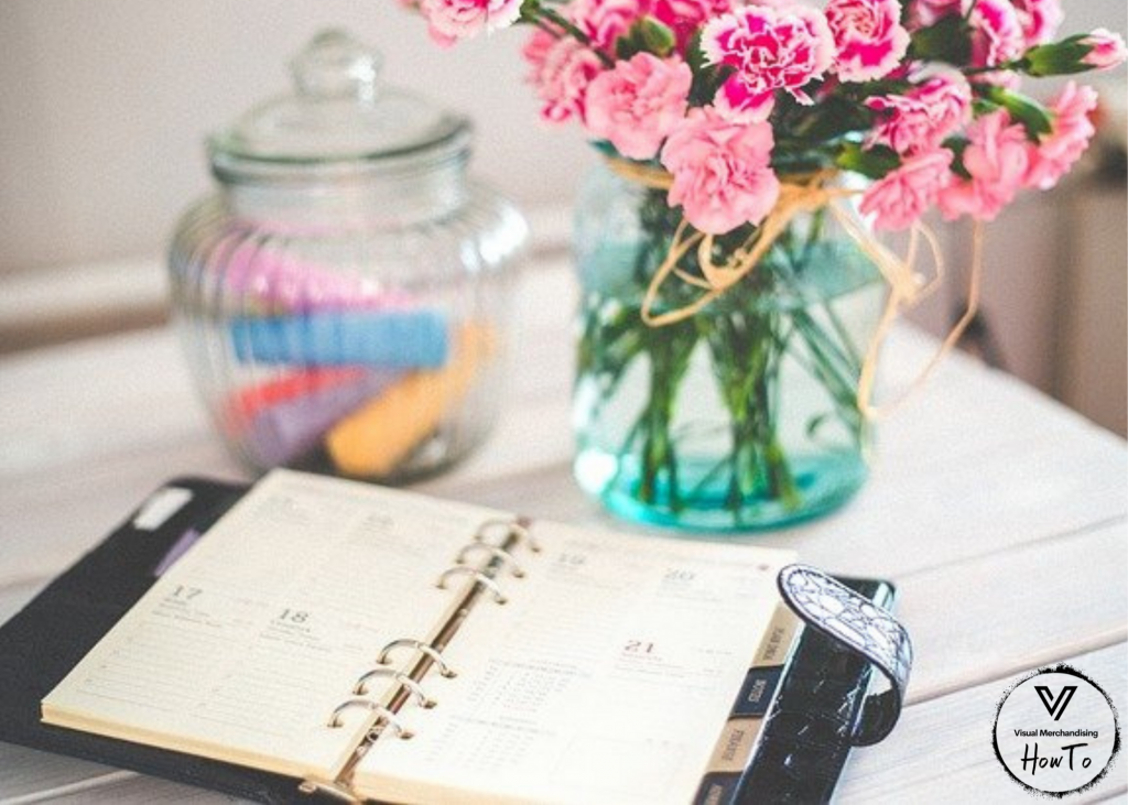 Planning a Window Display - visualmerchandisinghowto.com