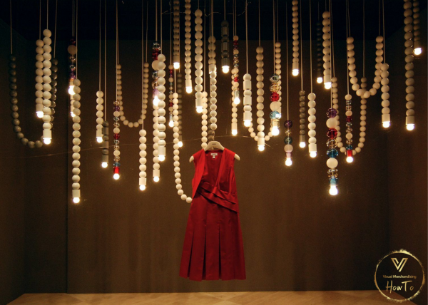 How to Create an Attractive Visual Store Display ...
