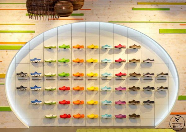VMHT- Color Blocking Crocs Wall - visualmerchandisinghowto.com