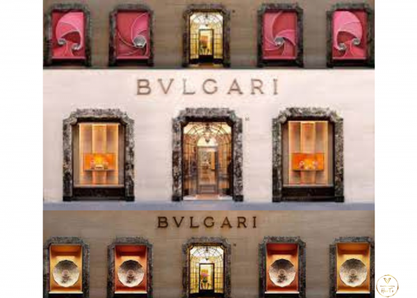 BVLGARI-Federica Pellazza Displays - visualmerchandisinghowto.com
